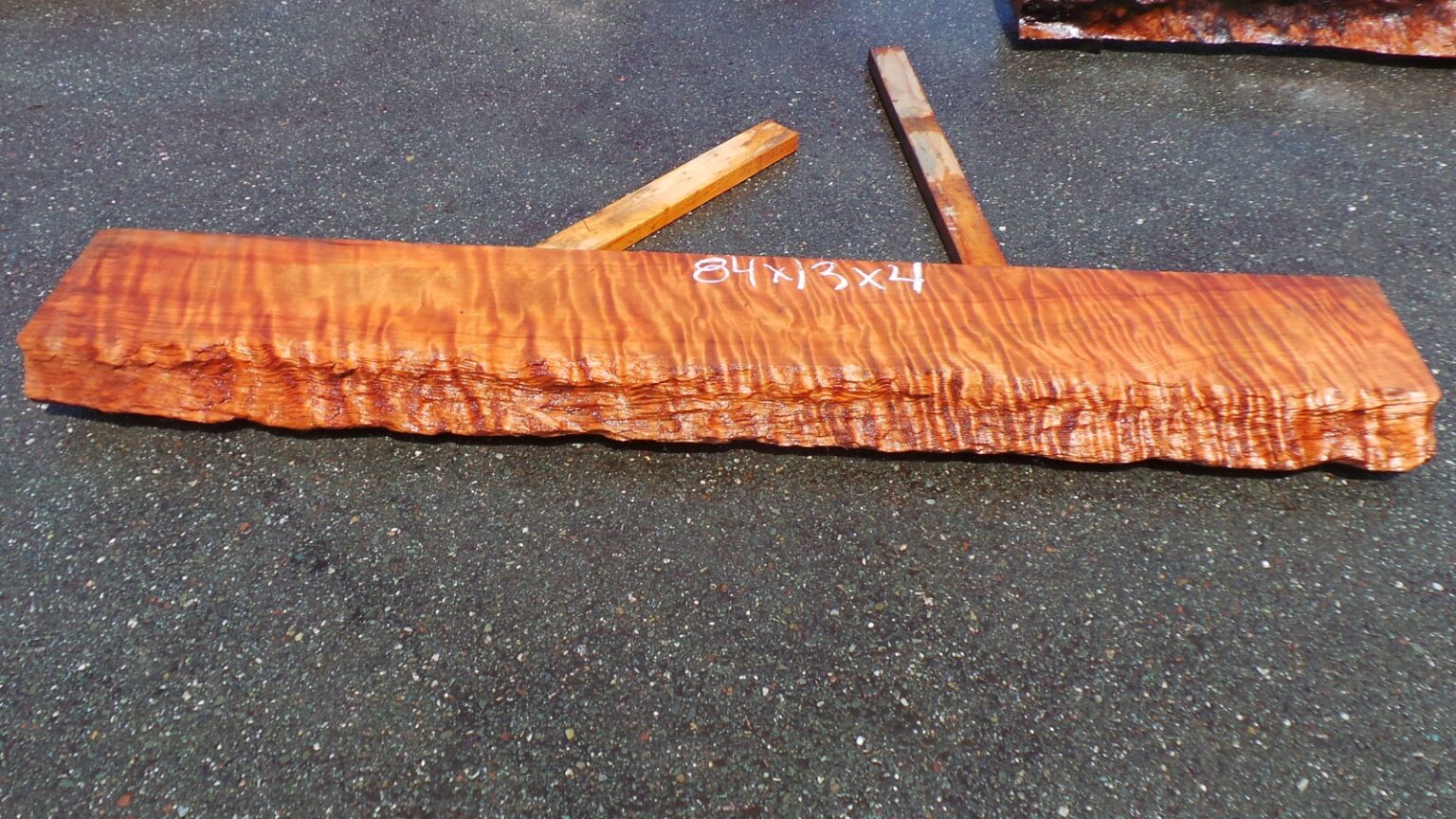 Explain Burl Wood and Grain Patterns? – Redwood Burl Inc.